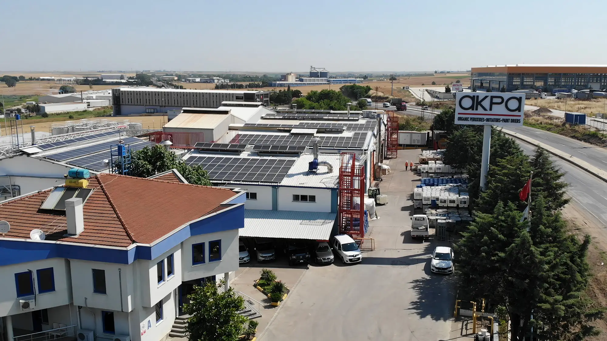 Material Corporativo y Visual - Química AKPA